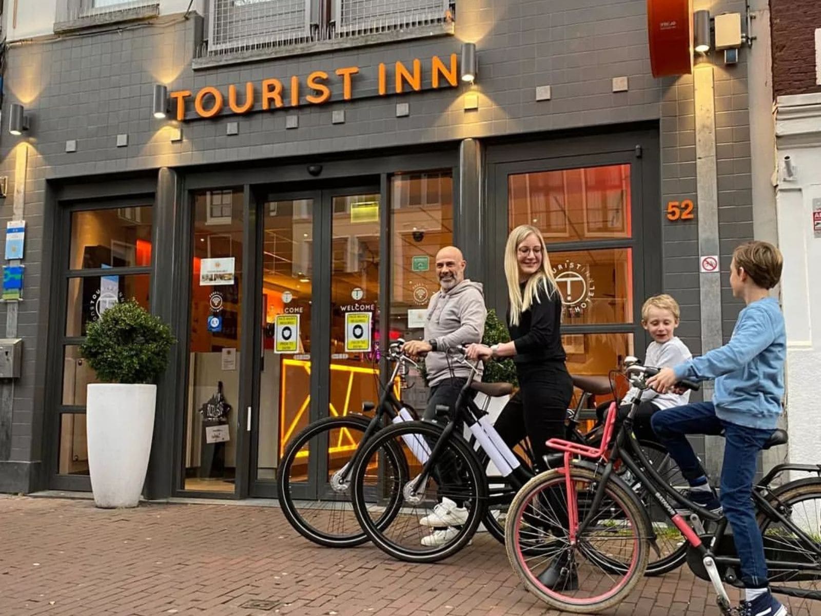 Dove Dormire ad Amsterdam Spendendo Poco: 14 alloggi low cost